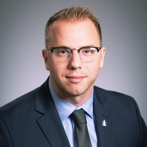 Management Team - Iscential